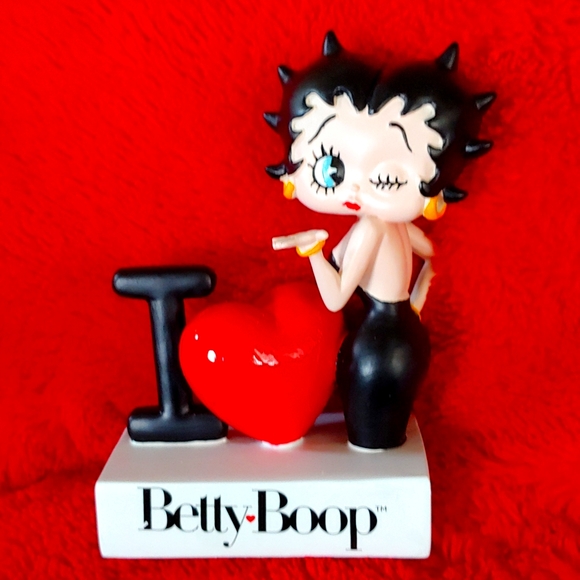 Pacific | Accents | Betty Boop Figure | Poshmark